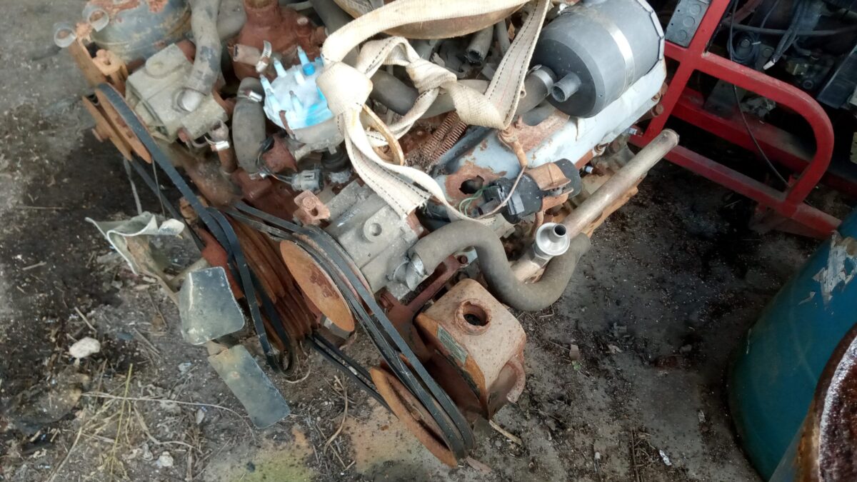 Ford 370 V8 Motor see description – GK Specialties